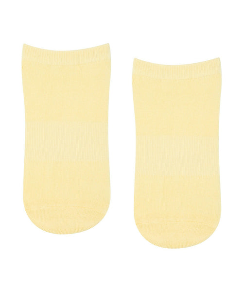 Classic Low Rise Grip Socks | MoveActive