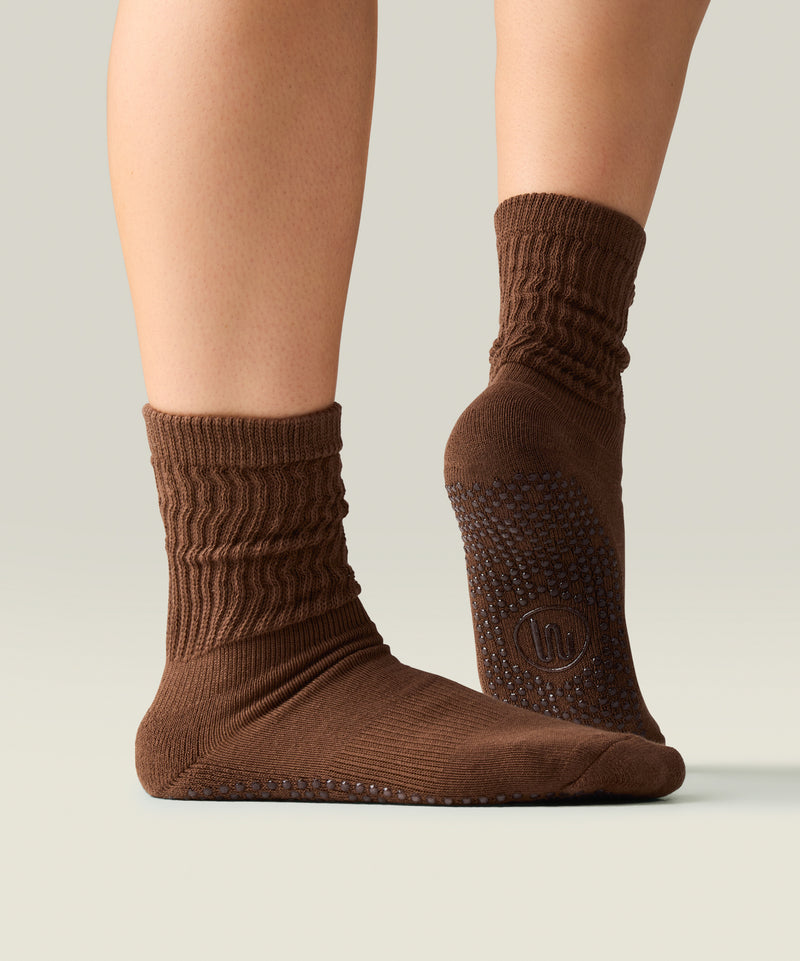 Scrunch Non Slip Grip Socks | Chocolate | MoveActive