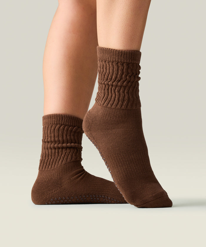 Scrunch Non Slip Grip Socks | Chocolate | MoveActive
