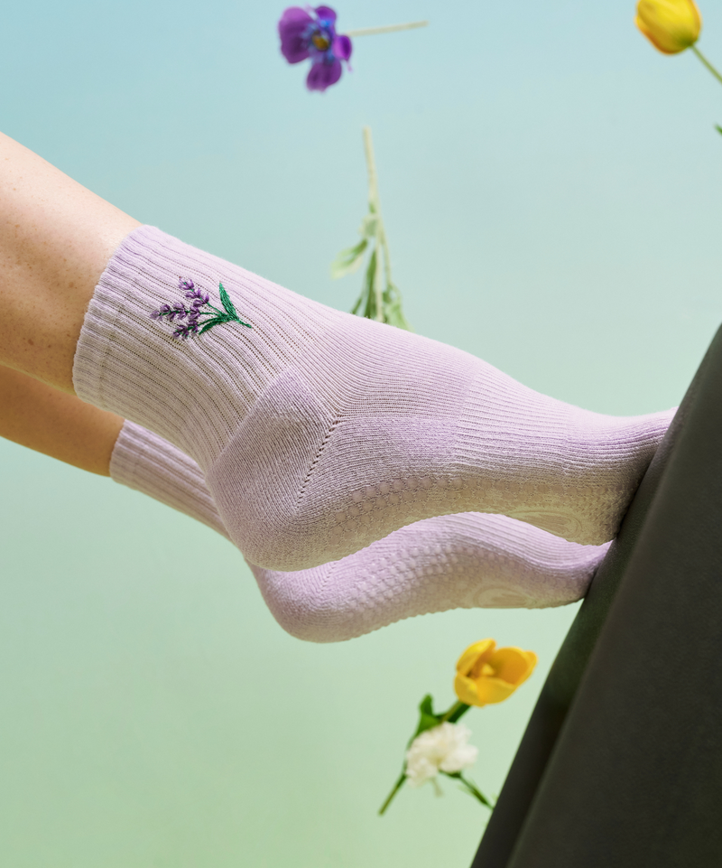 MoveActive | Grip Socks & Accessories for Pilates, Yoga & Barre